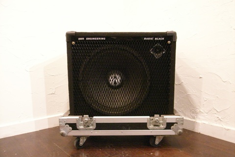 ベースアンプ 楽器レンタル 東京 SWR BASIC BLACK