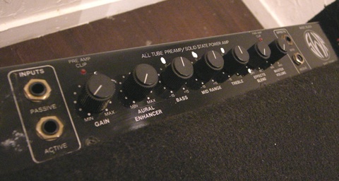 ベースアンプ 楽器レンタル 東京 SWR BASIC BLACK